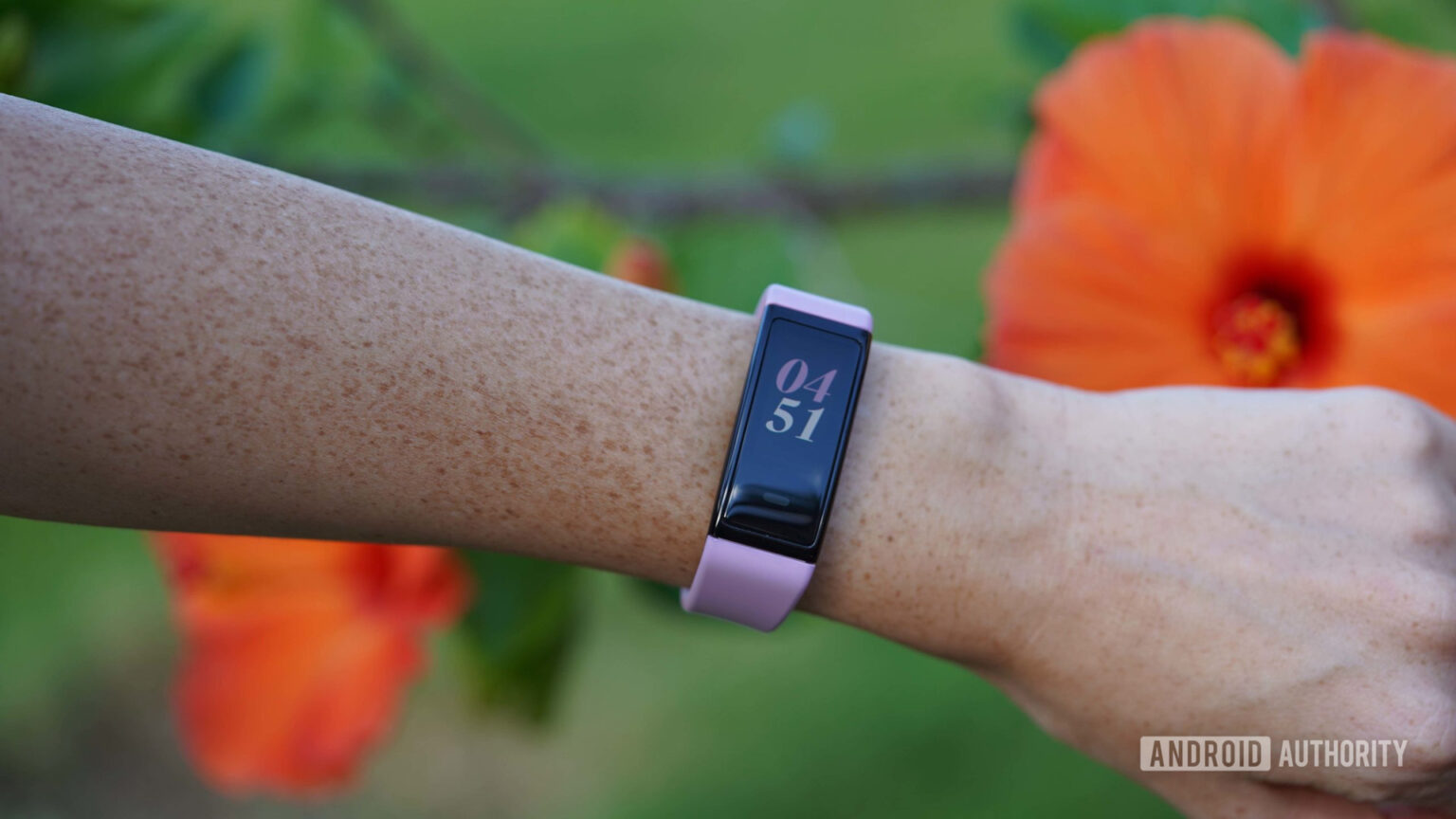 Amazon Halo View review: Costly conundrum - Android Authority