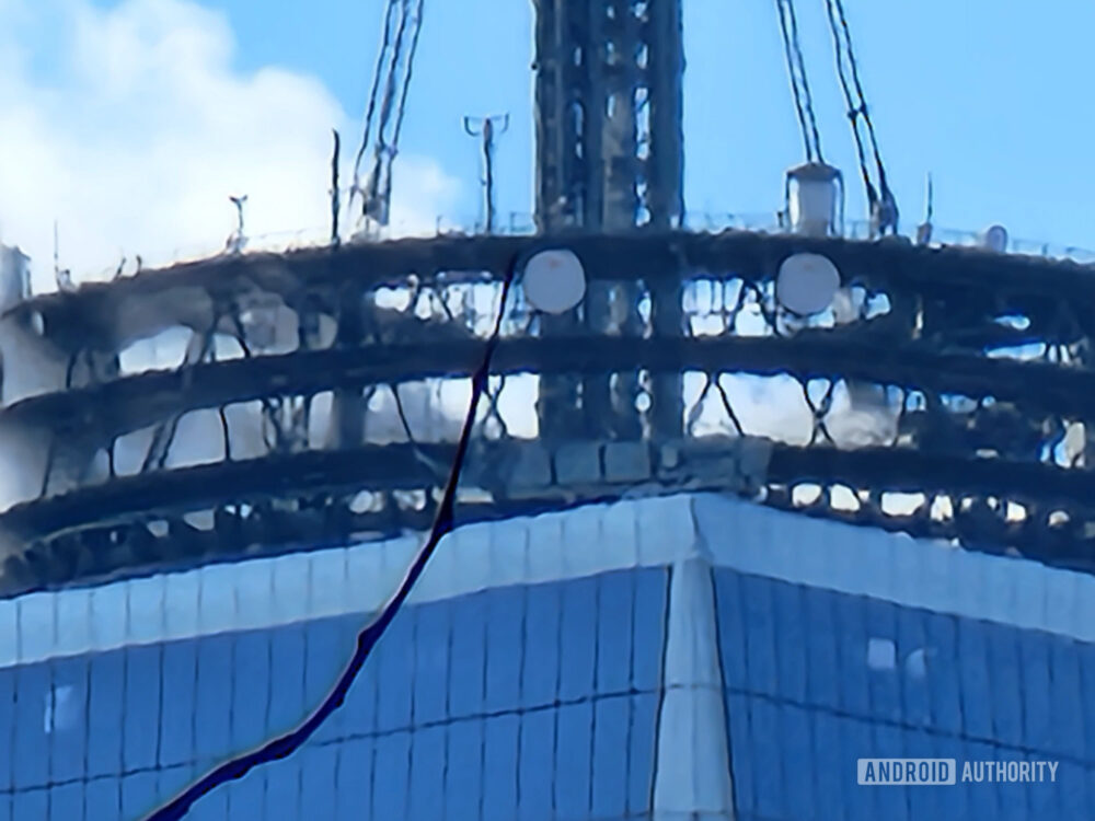 Samsung Galaxy S22 Ultra vs Galaxy S22 Plus camera shootout