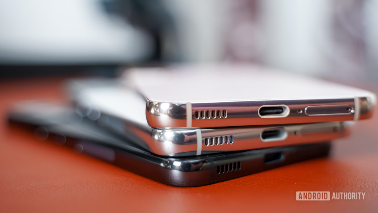 Samsung Galaxy S22 and S22 Plus impressions: Next-gen flagships for all