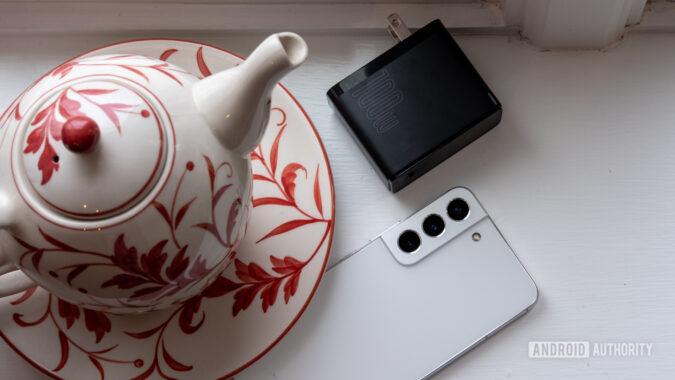 Samsung Galaxy phone not charging? Try these 6 solutions