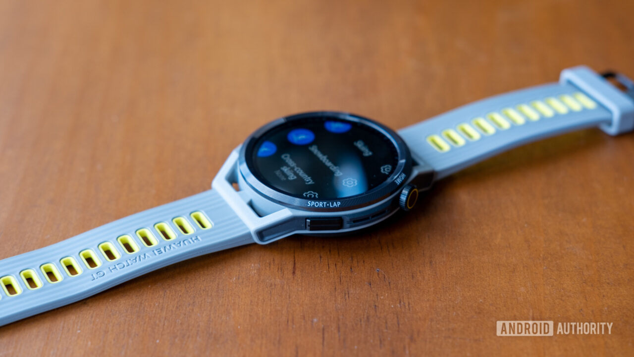 HUAWEI Watch GT Runner review: A premium watch in athletic clothes