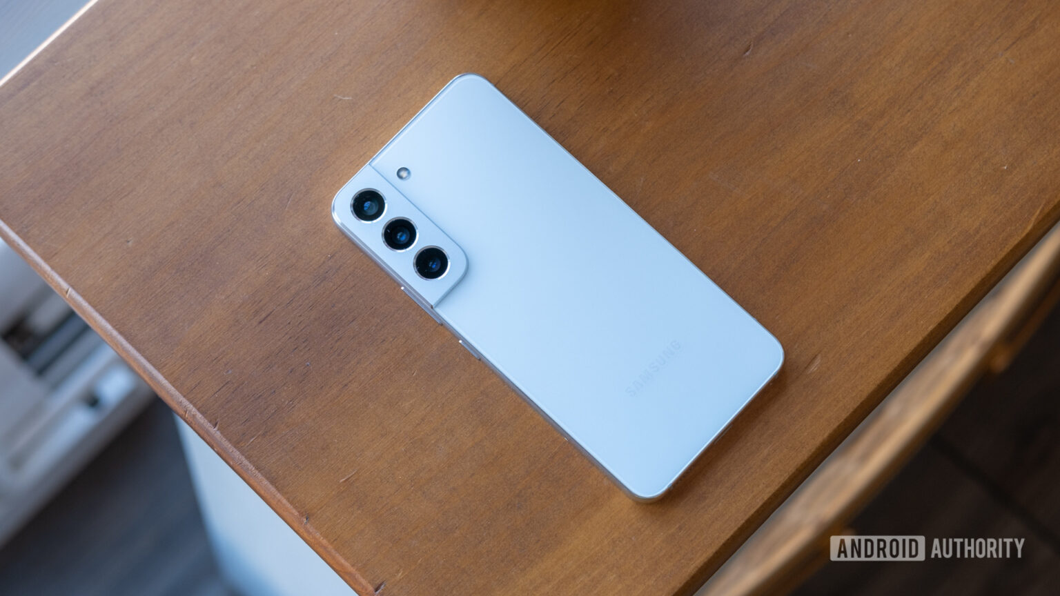 The Galaxy S22 is the next in line to get the One UI 6 beta