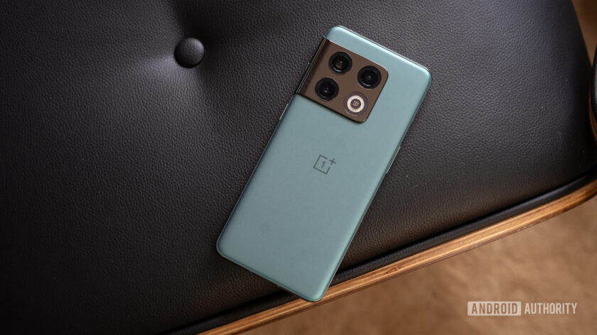 The best phones with 8GB RAM: Galaxy S22, Pixel 6, and more!