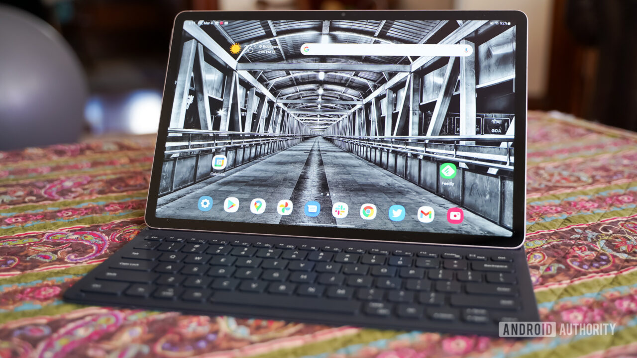 Google is making all the right moves with the Pixel Tablet - Android ...