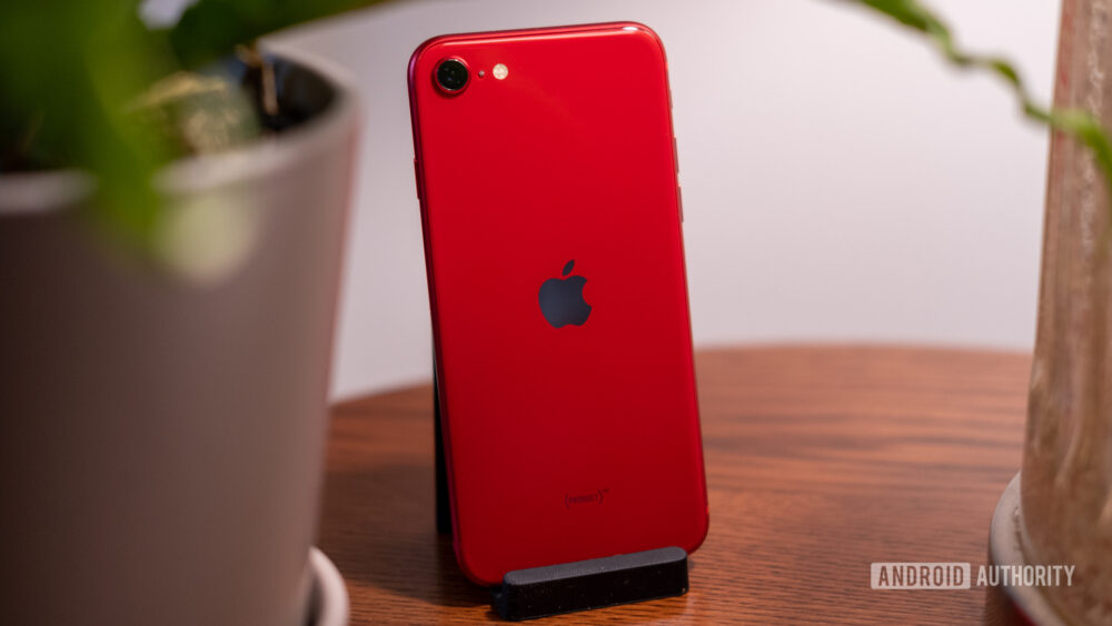 iPhone vs Samsung: The ultimate head-to-head - Android Authority