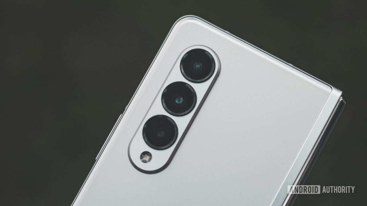 Samsung Galaxy Z Fold 4 camera could be improved - Android Authority