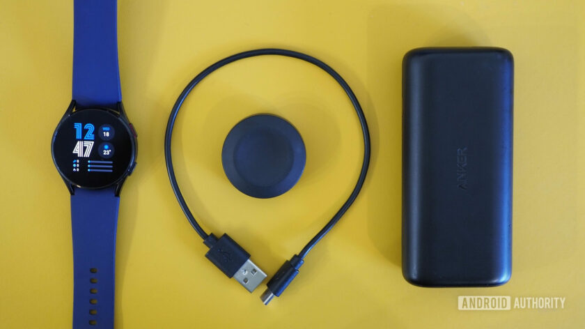 This small USB-C puck lets me charge my Samsung Galaxy Watch 4 anywhere