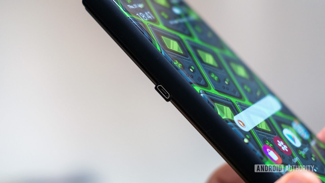 This working GameBoy phone case is the ultimate time and money waster