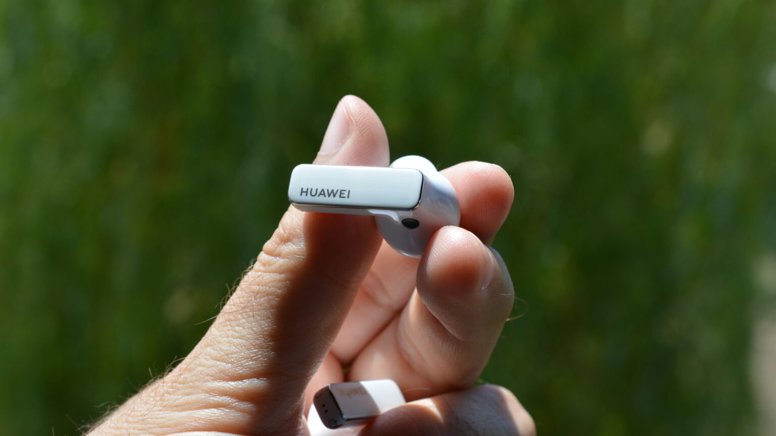 HUAWEI Freebuds Pro 2 review: A compelling package - Android Authority