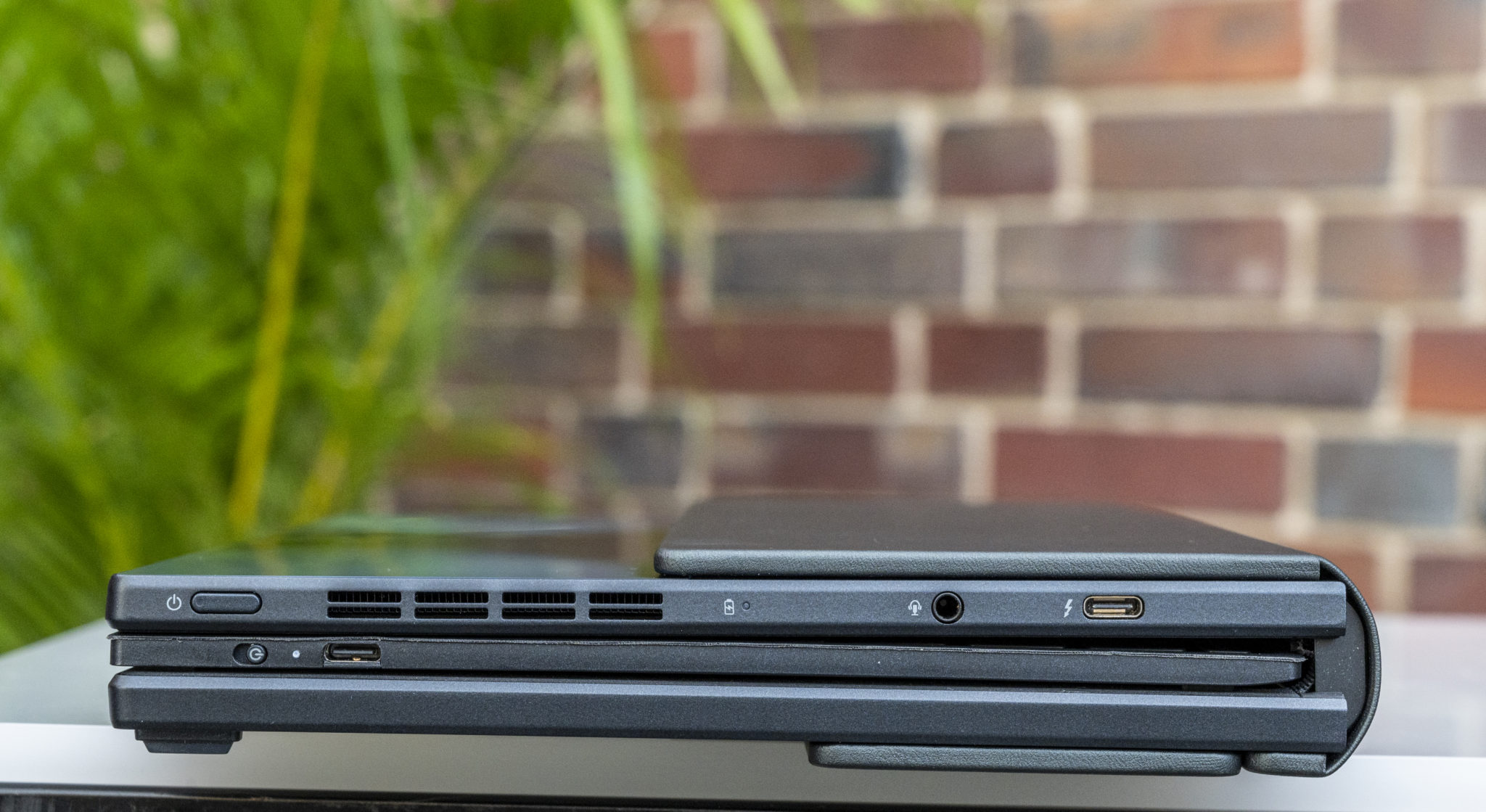 Asus Zenbook 17 Fold OLED hands-on: There’s real potential here ...