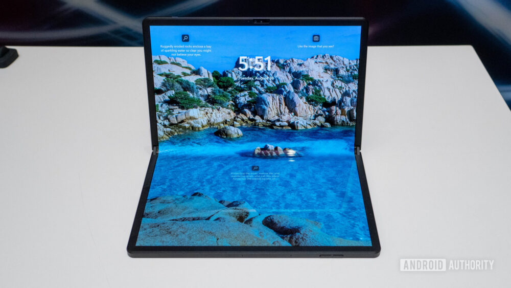 Here's when Apple's first foldable MacBook could be coming