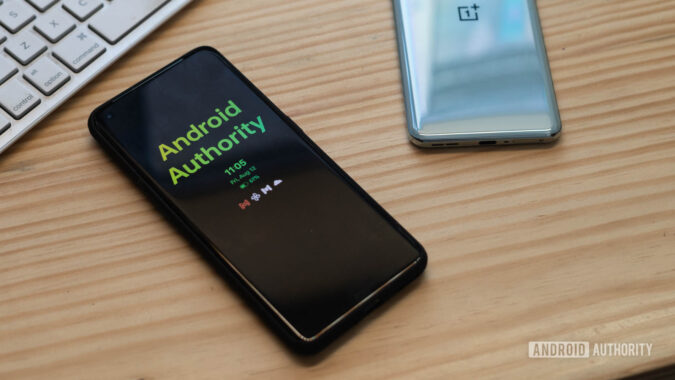 Oxygen OS 13 beta hands on: A dash of color - Android Authority