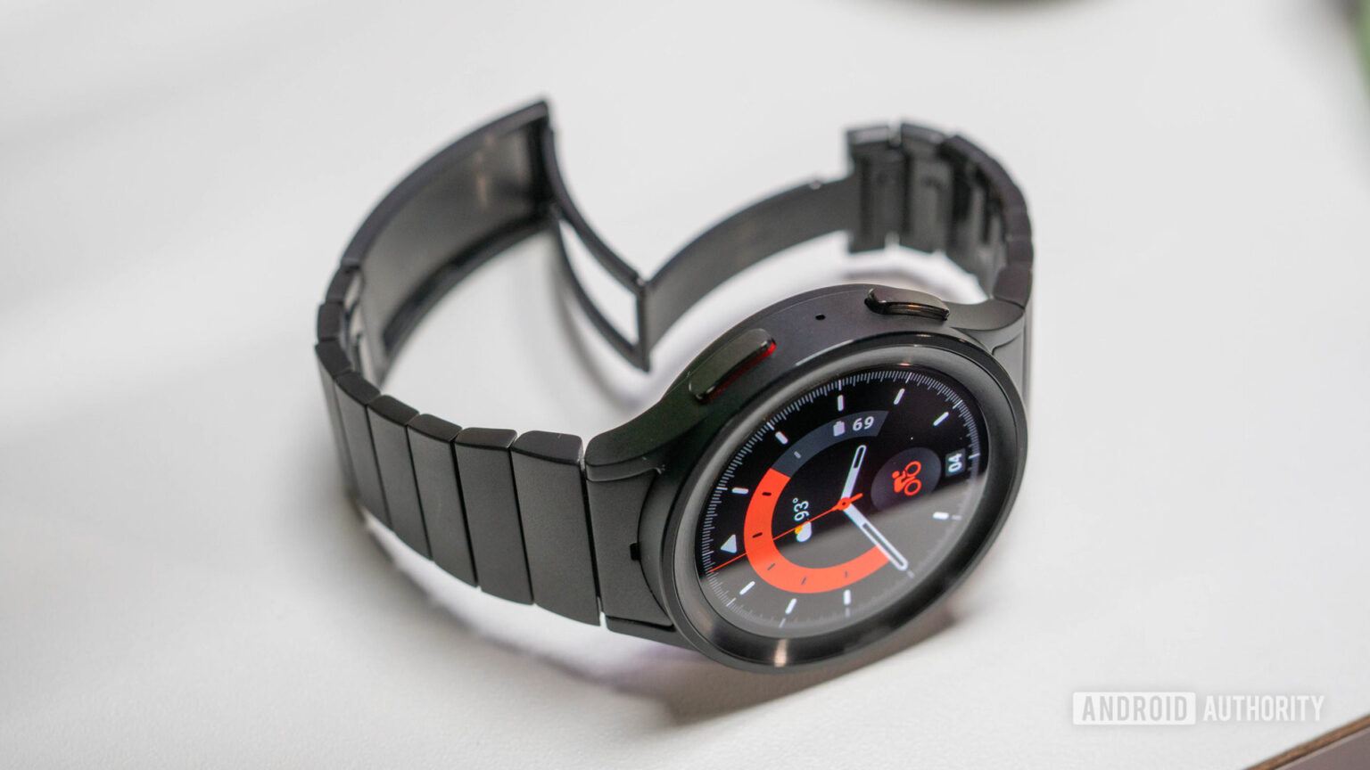 The Galaxy Watch 5 Pro plunges to a record-low price of just $329