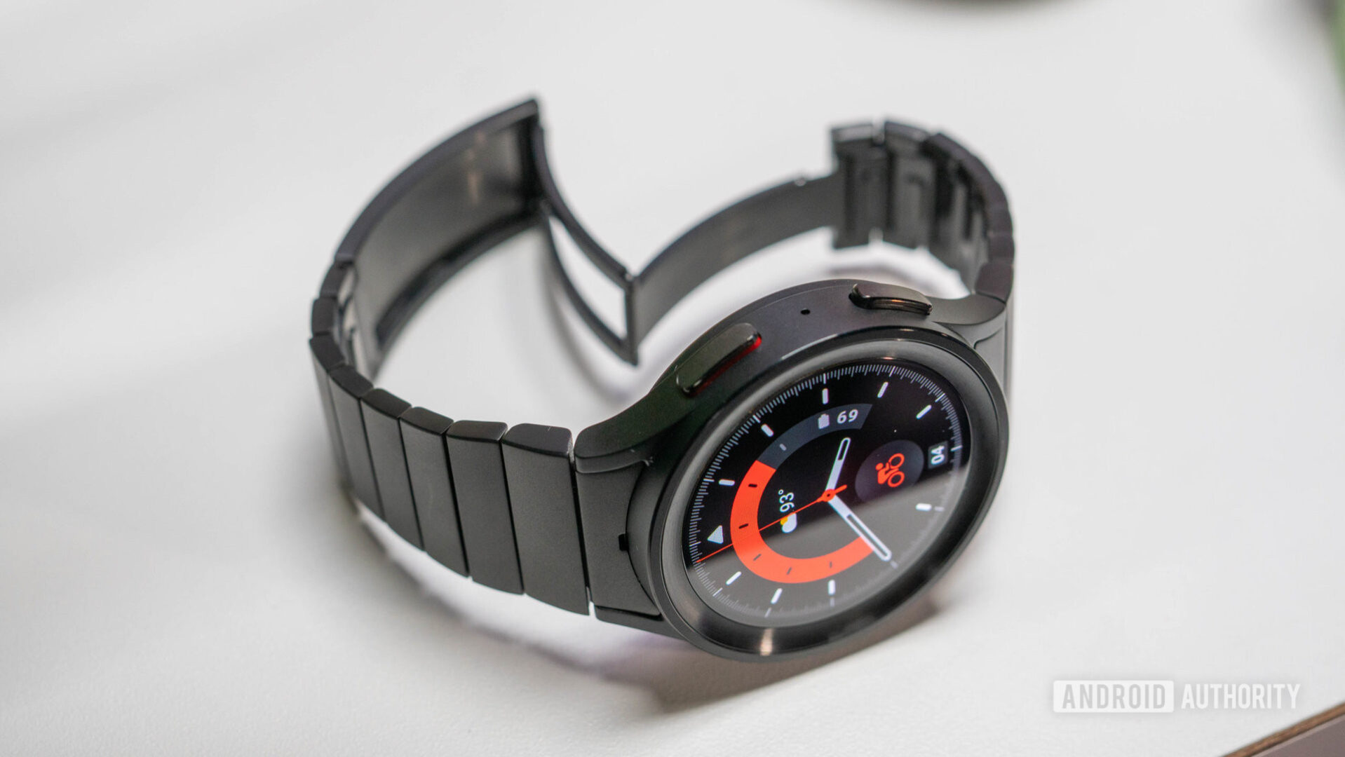 The Galaxy Watch 5 Pro plunges to a record-low price of just $329