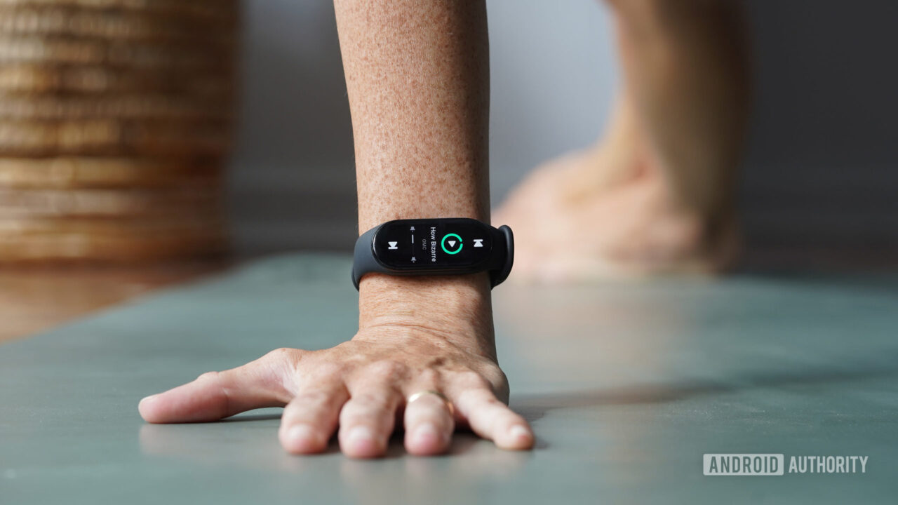 Mi Band music controls: How to control Spotify from your wrist