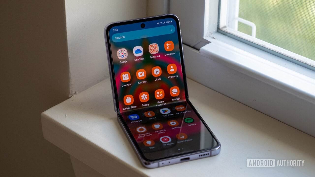 The best phones with 8GB RAM: Galaxy S22, Pixel 6, and more!