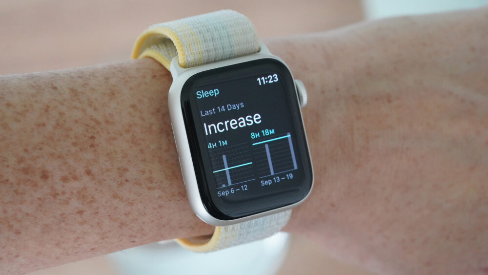 How to get better sleep with a smartwatch: Practical tips