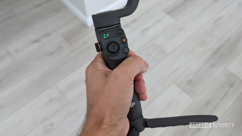 DJI Osmo Mobile 6 review: The best smartphone gimbal gets even better
