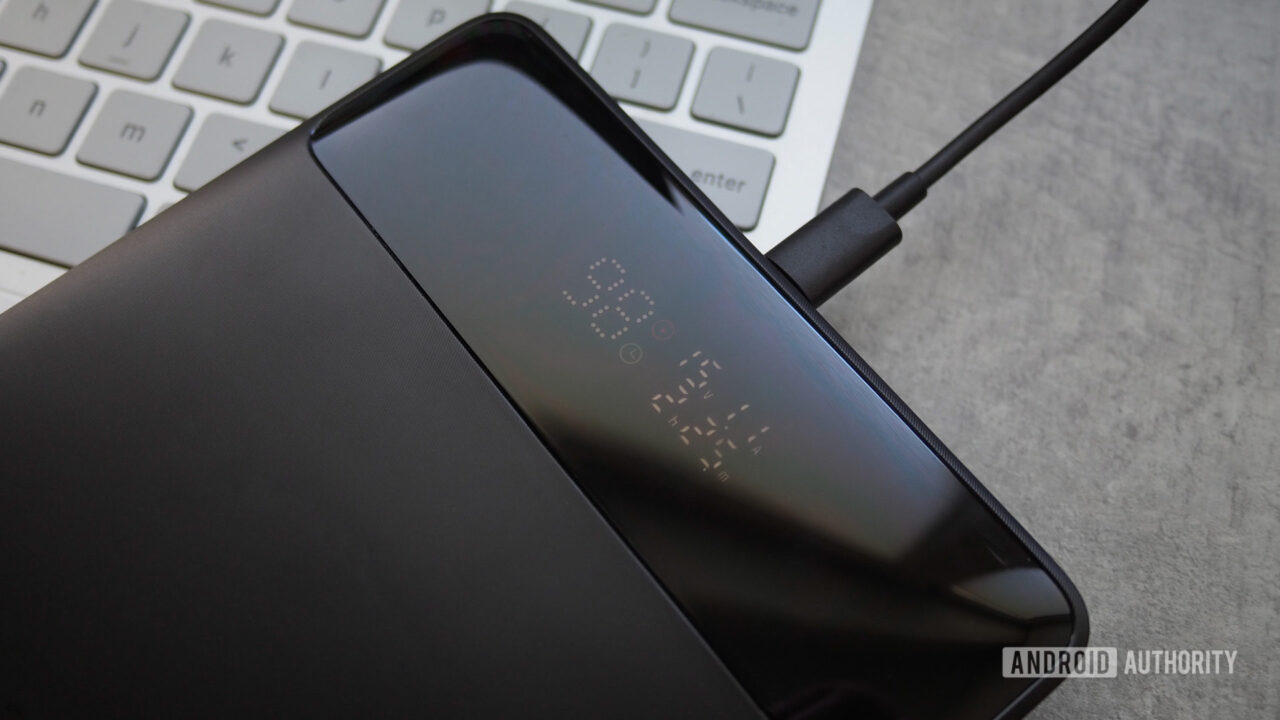 Baseus 65W and 100W power banks: Powerful and very convenient