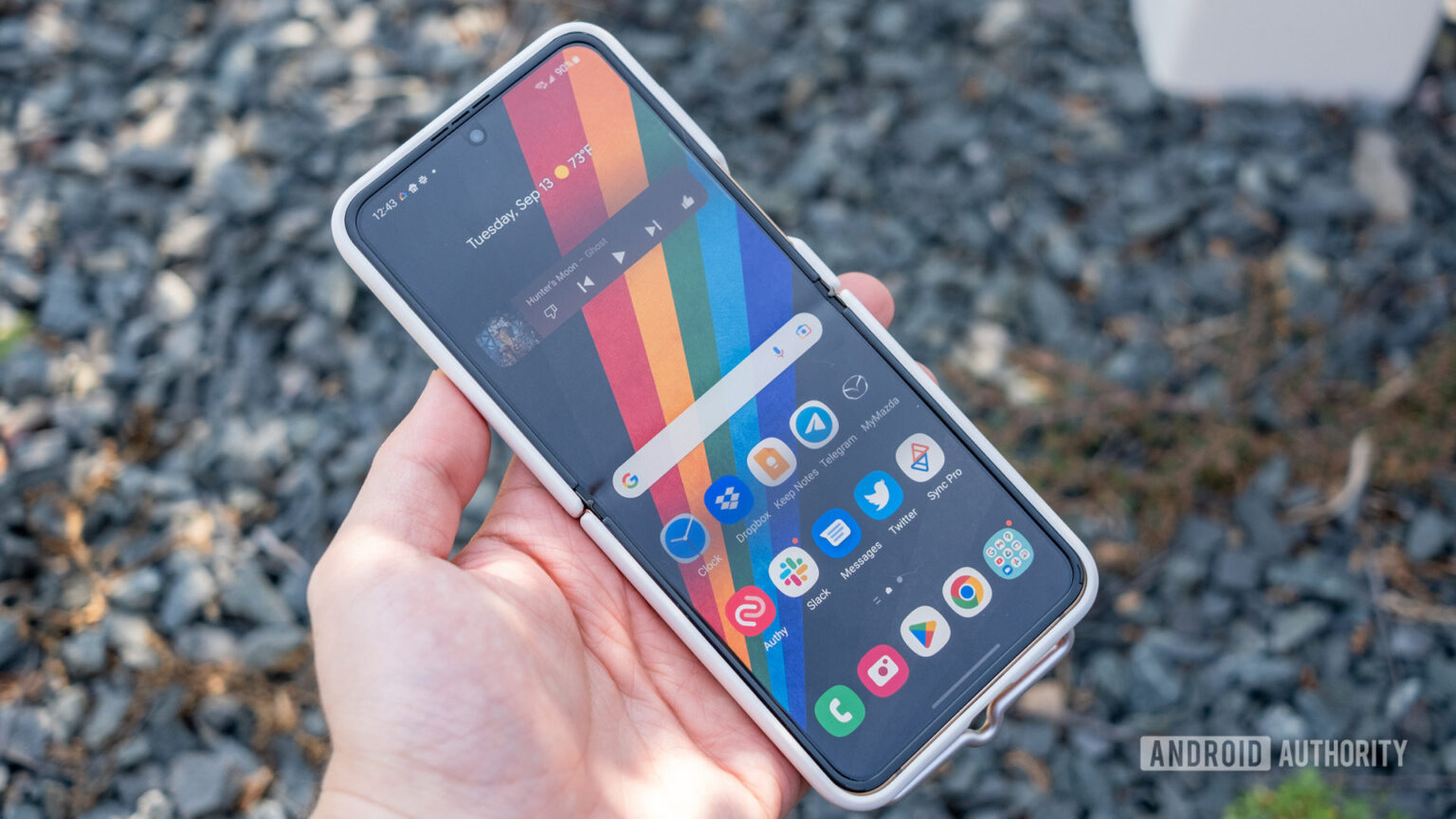 The Samsung Galaxy Z Flip 4 is my perfect vacation phone