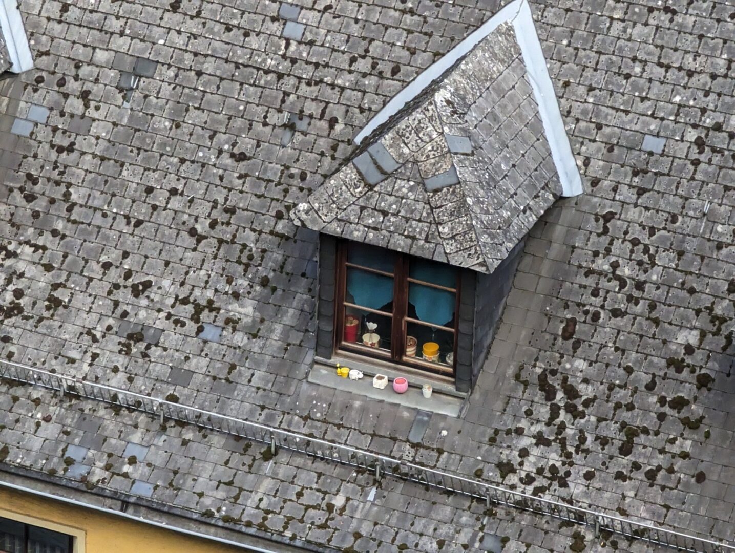 Super Res Zoom on Google Pixels: What is it, and how to use it?