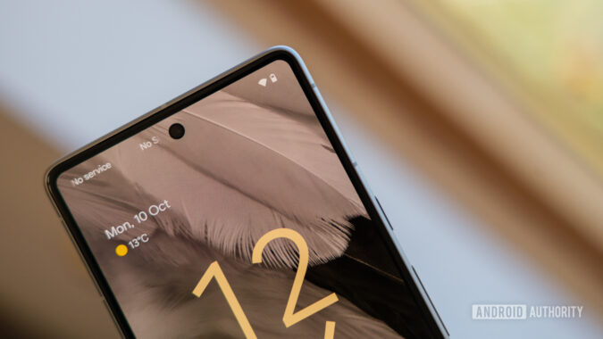 The Pixel 8's display could be even smaller than expected - Android ...