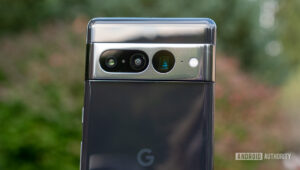 The Pixel 7 Pro is my ultimate phone camera for concerts