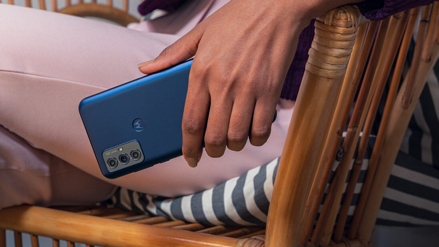Motorola announces the new Moto G Play (2023) - Android Authority