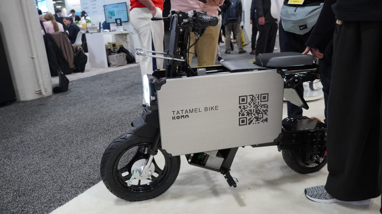 Icoma Tatamel hands-on: A mini transformable e-bike - Android Authority