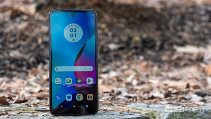 Motorola Moto G Play (2023) review: Limited reach - Android Authority