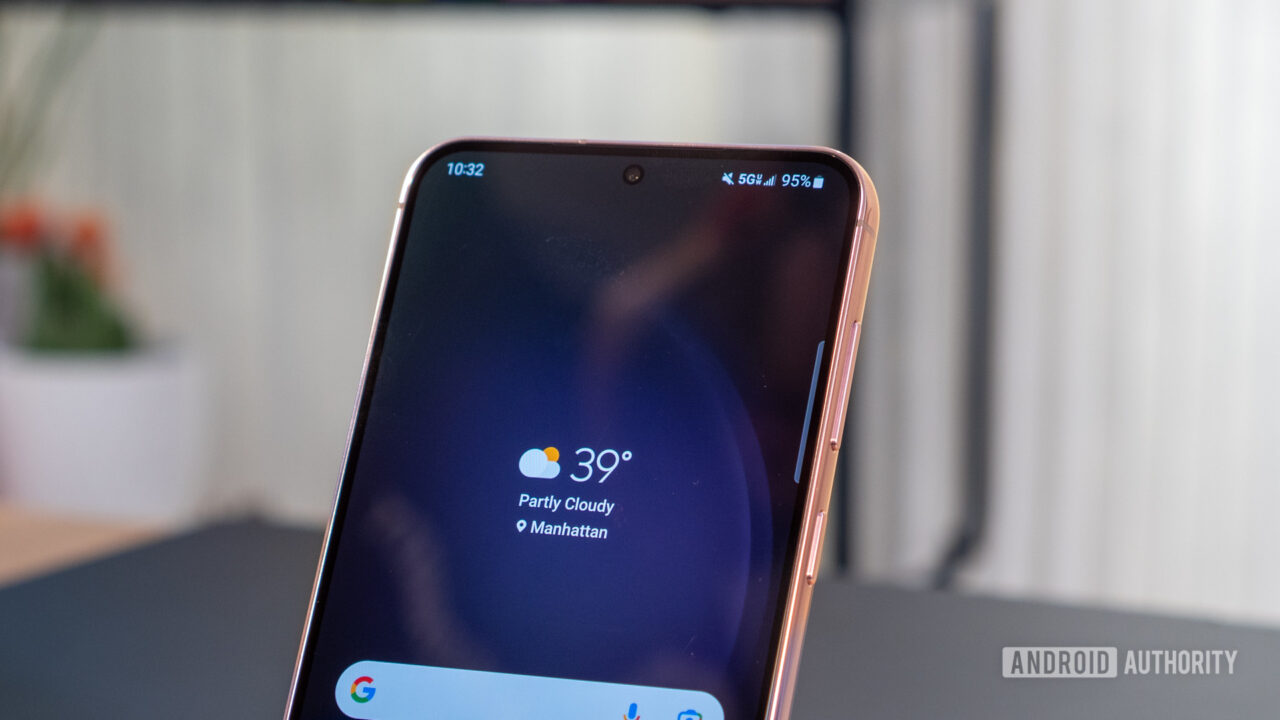 How to take a screenshot on the Samsung Galaxy S23 phones