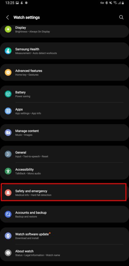 How to use Samsung Galaxy Watch emergency and SOS features