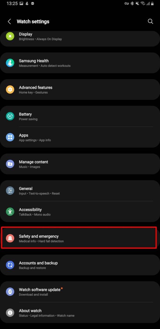 How to use Samsung Galaxy Watch emergency and SOS features