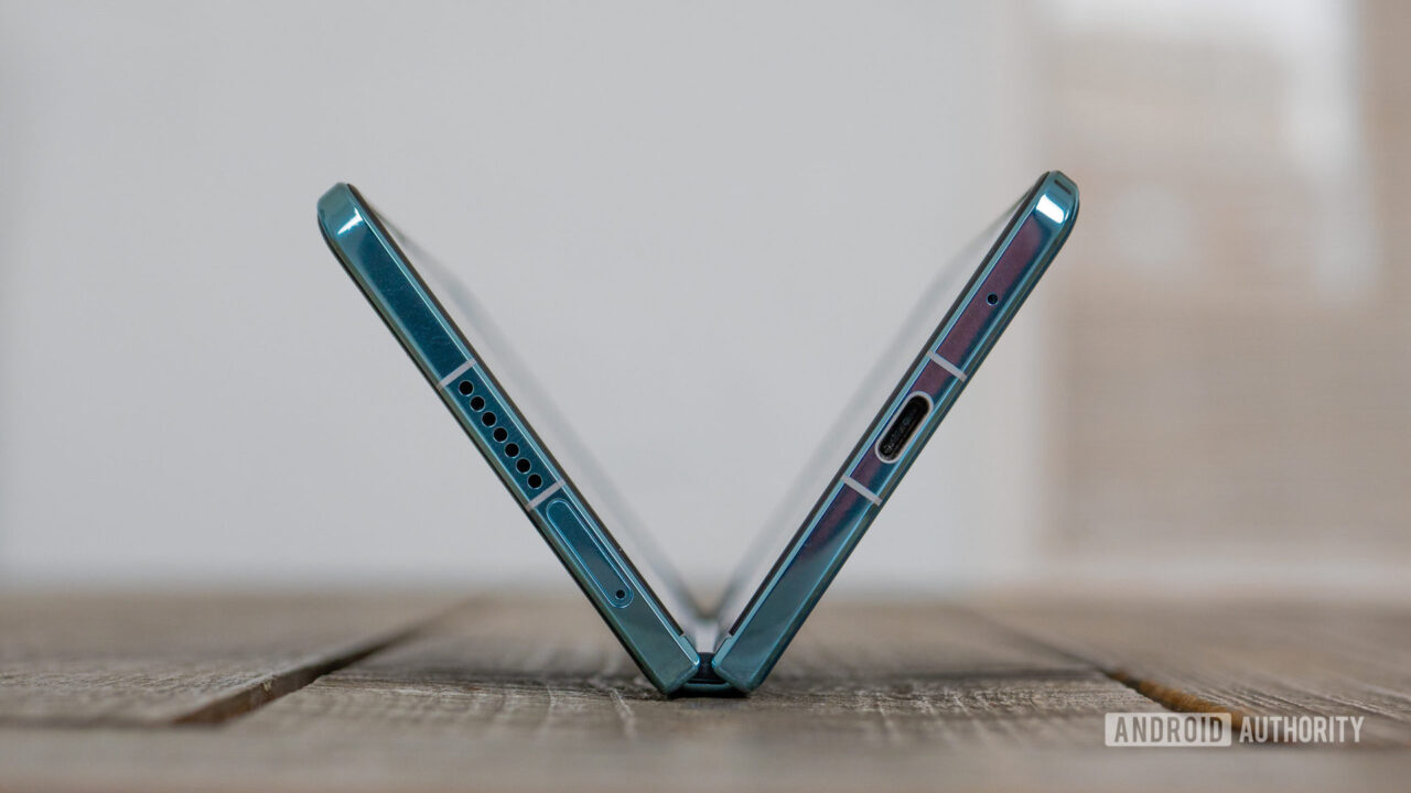 HONOR Magic Vs review: Do you believe in magic? - Android Authority