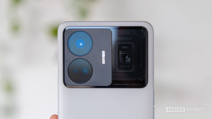 Realme GT 3 hands-on impressions: High-performing beast from the East