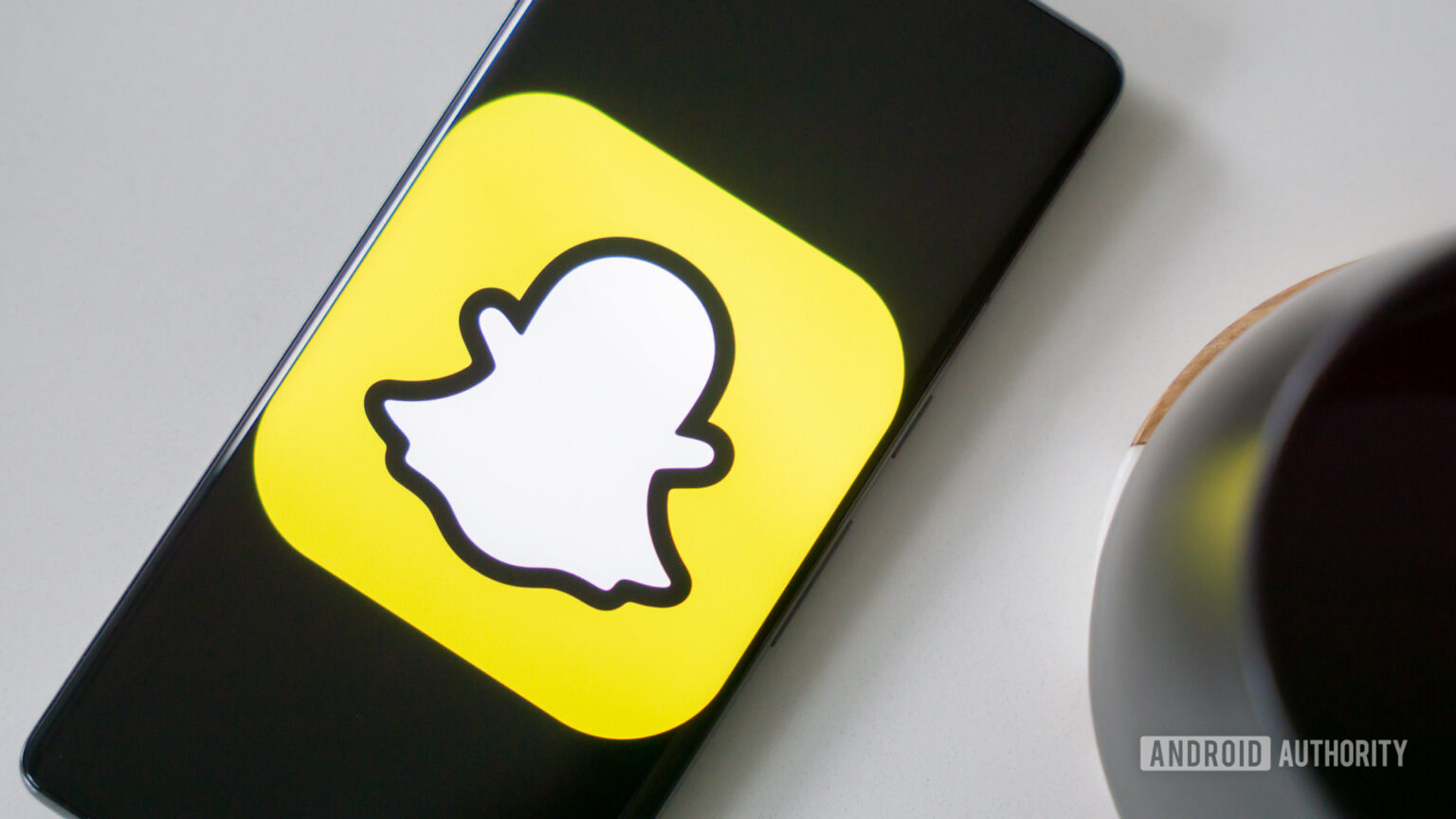 Snapchat is down, and users are unable to send snaps or texts