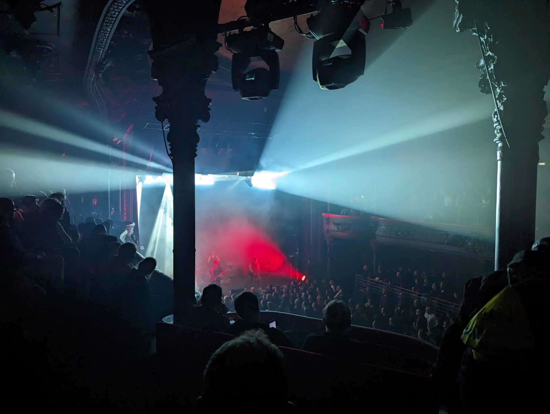 The Pixel 7 Pro is my ultimate phone camera for concerts