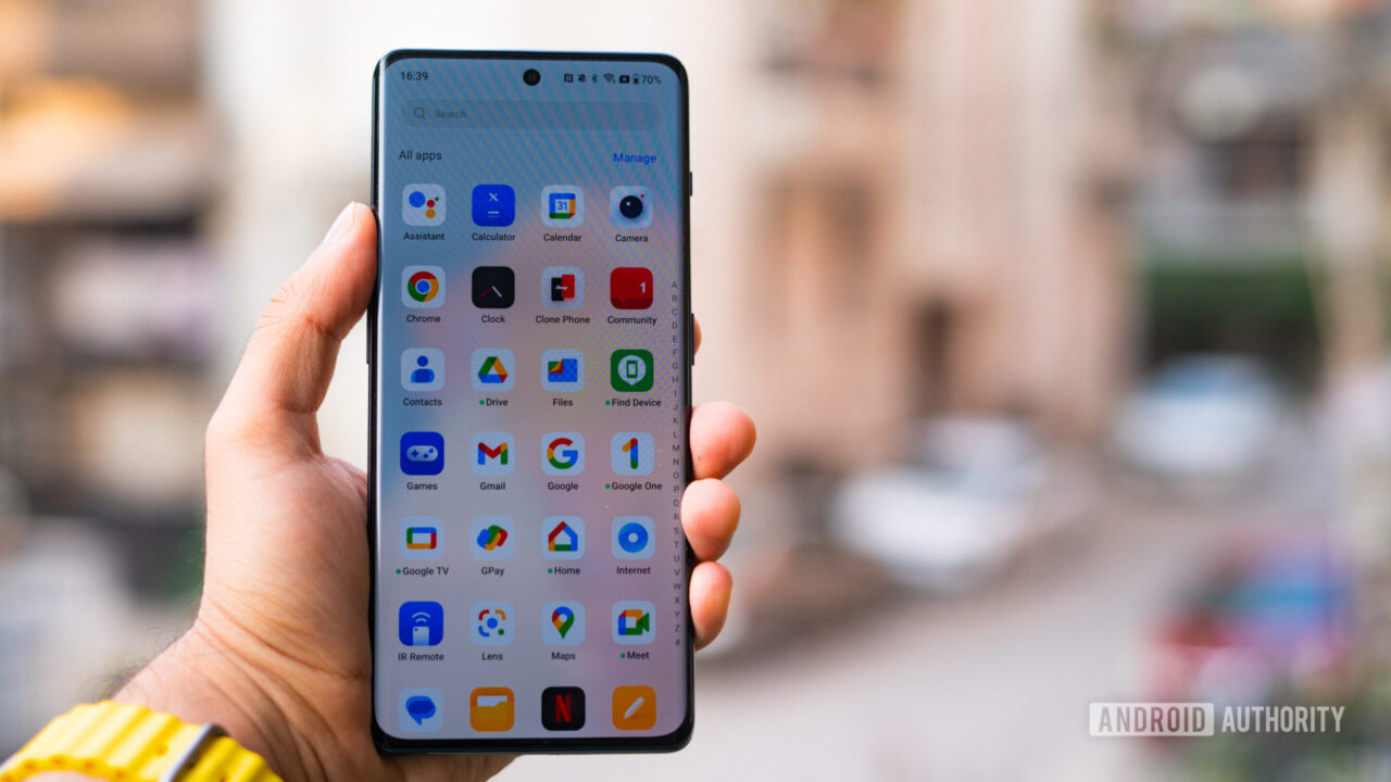 OnePlus 11R review: The flagship killer you probably can't buy