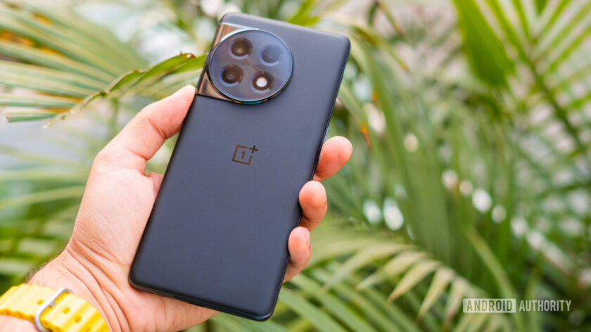 The best iPhone 14 alternatives for 2024 - Android Authority