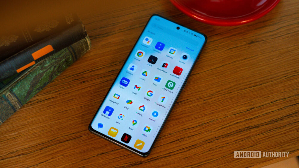 OxygenOS 15 wishlist: What I want to see and what we know so far