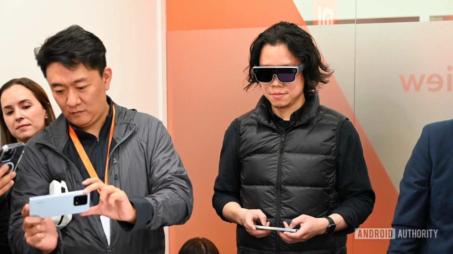 First look: Xiaomi talks a big game for their new AR glasses - Android ...