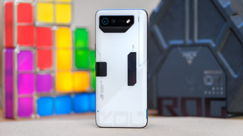 ASUS ROG Phone 7 review: The competitive edge - Android Authority