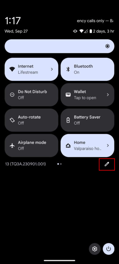 How to turn the flashlight on or off on Android - Android Authority