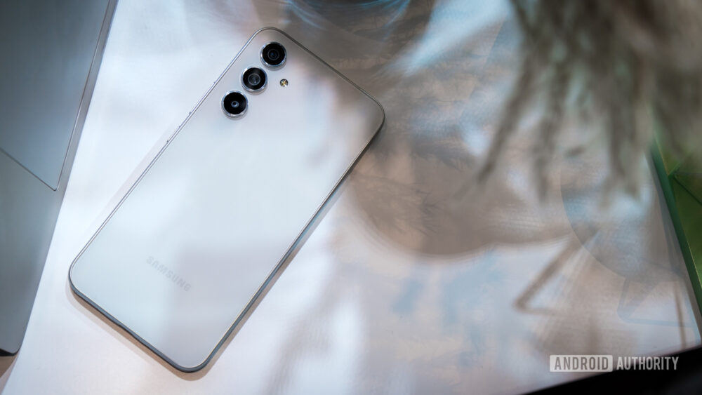 The best Tracfone smartphones and plans for 2024