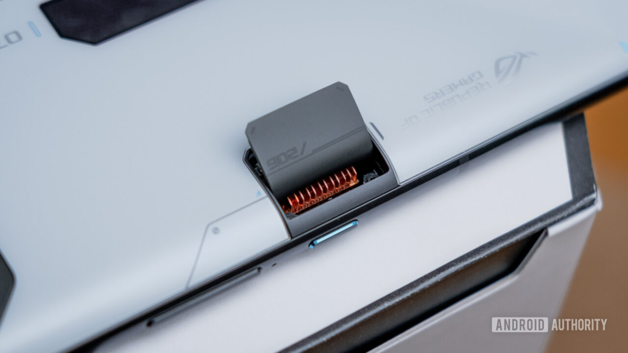 ASUS ROG Phone 7 review: The competitive edge - Android Authority