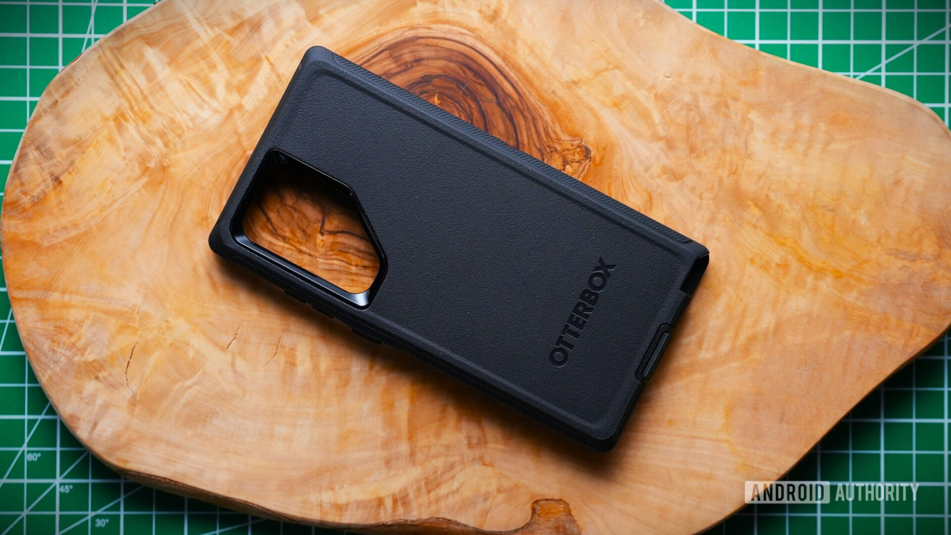 Does OtterBox have a lifetime warranty? Here's what you need to know