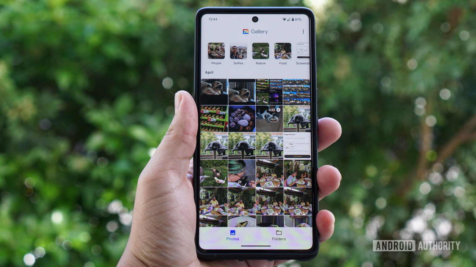 The Google Gallery app is the simple Photos alternative you're not using