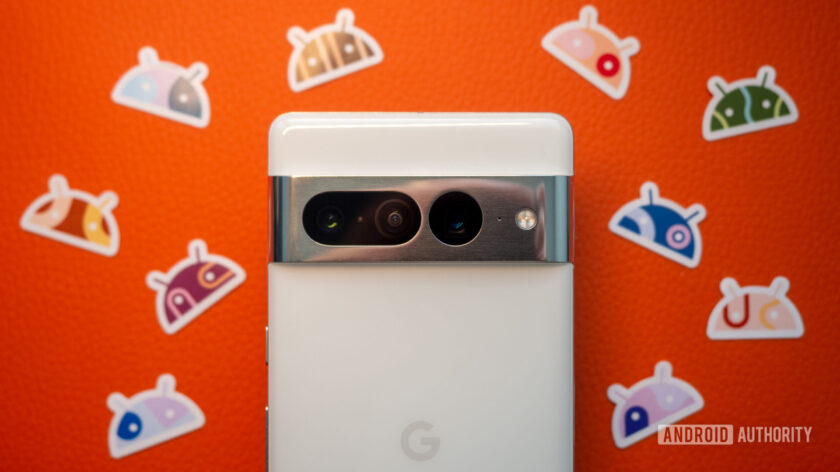 Hurry! The Pixel 7 flagships are a steal right now with up to $469 off