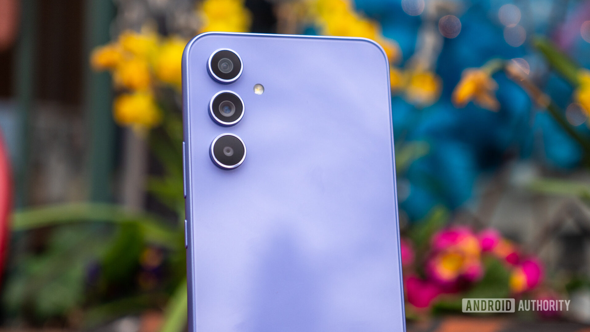 The best dual SIM Android phones for 2024 - Android Authority