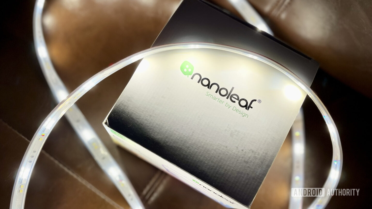 Nanoleaf Essentials Matter smart bulb and lightstrip review